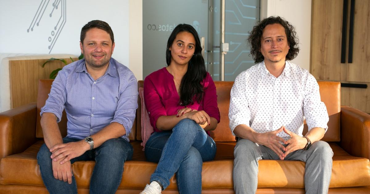 Tusdatos.co, abre su portafolio de negocios en Ecuador