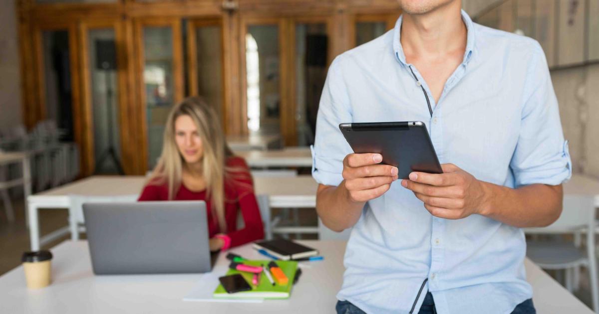 Aon lanza su Programa Trainee 2025 para impulsar el talento joven en ...